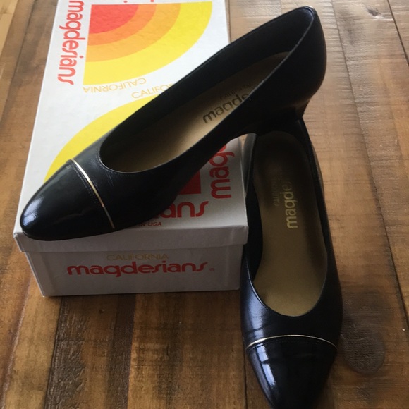 california magdesians brothers | Shoes | Vintage California Magdesians ...